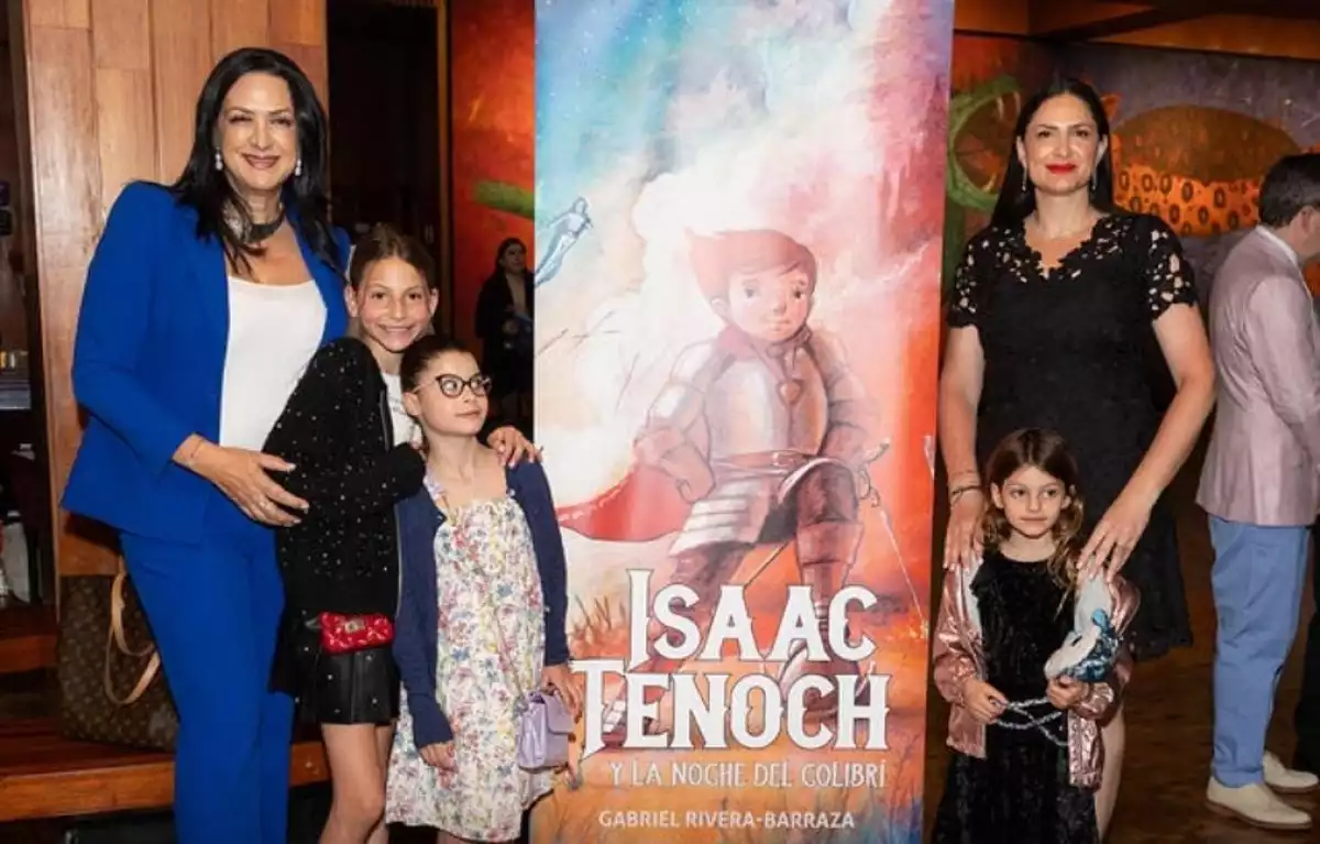 Gabriel Rivera- Barraza presentó su libro 'Isaac Tenoch y la noche del ...