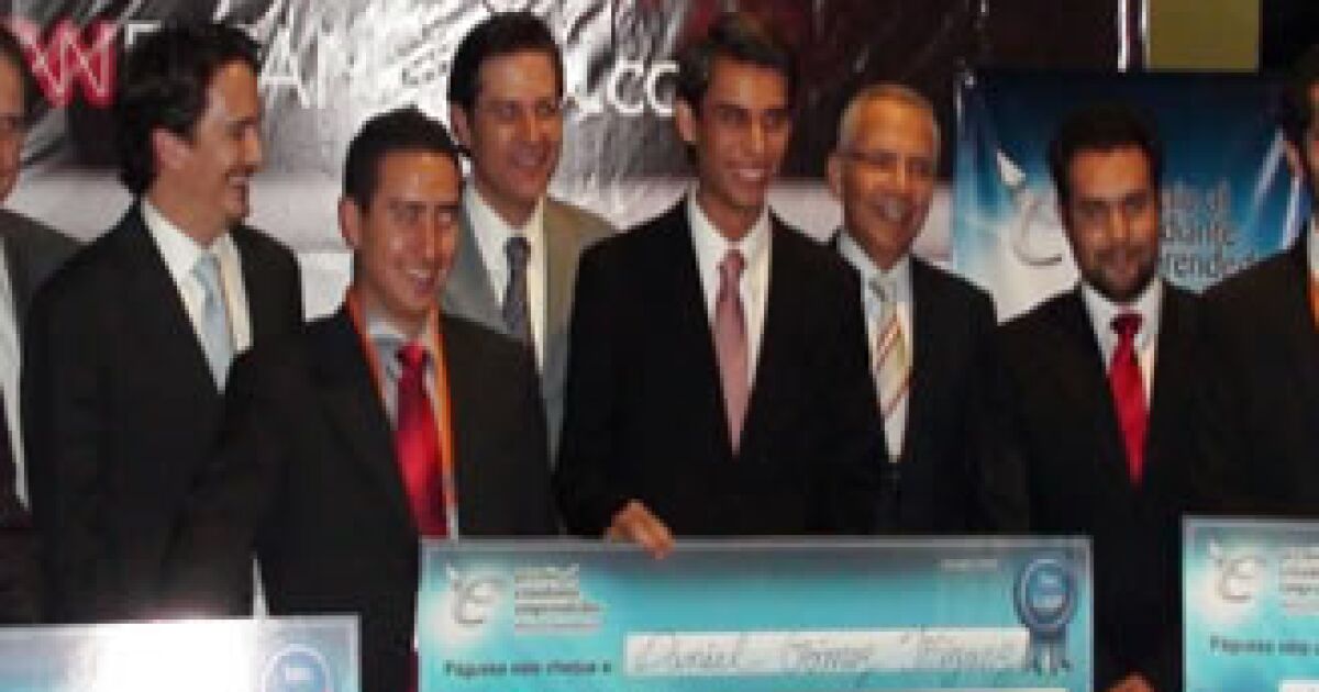 Solben gana como Estudiante Emprendedor