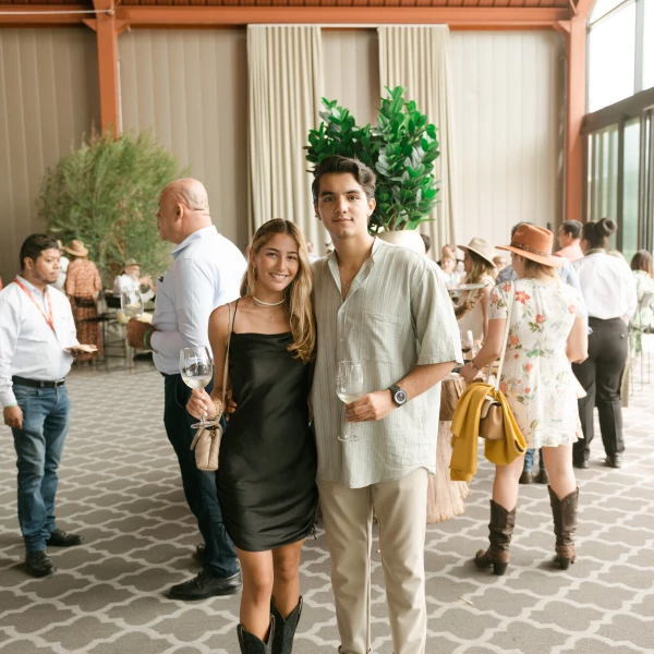 La familia Mendel celebra la séptima edición de la vendimia de Vinos ...