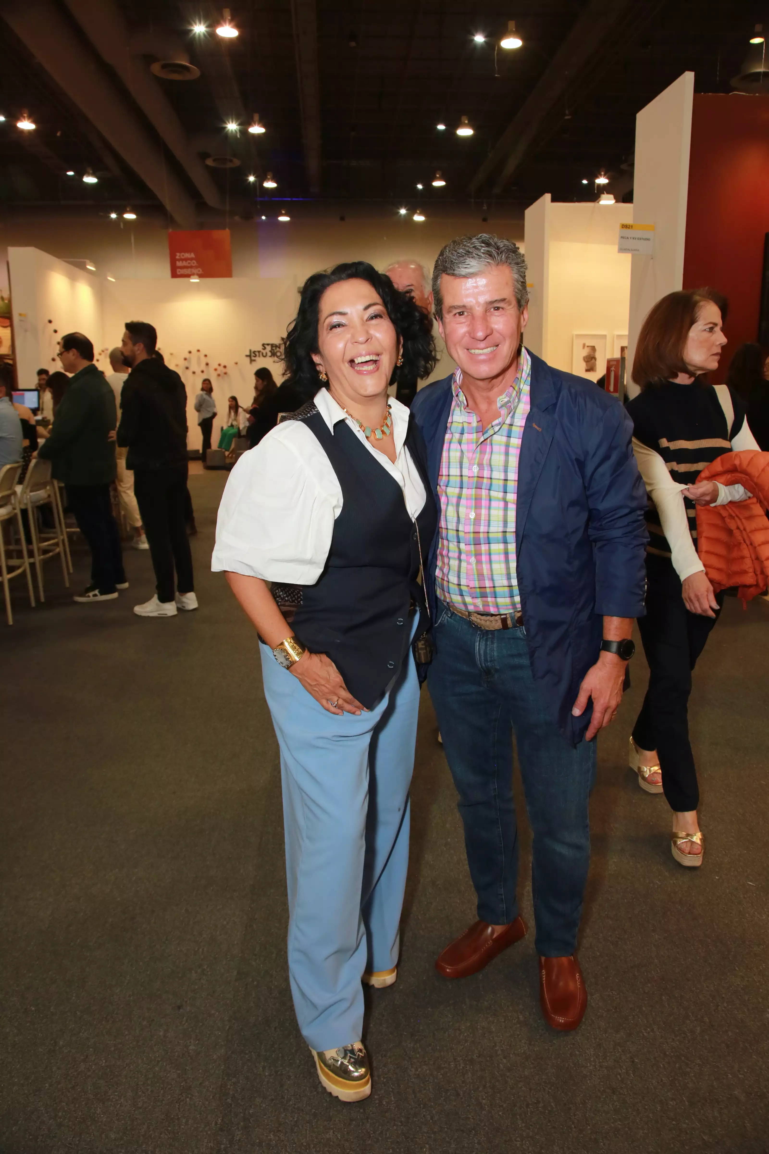 Javier Sordo Madaleno y Ana Paula de Haro disfrutan de Zona MACO