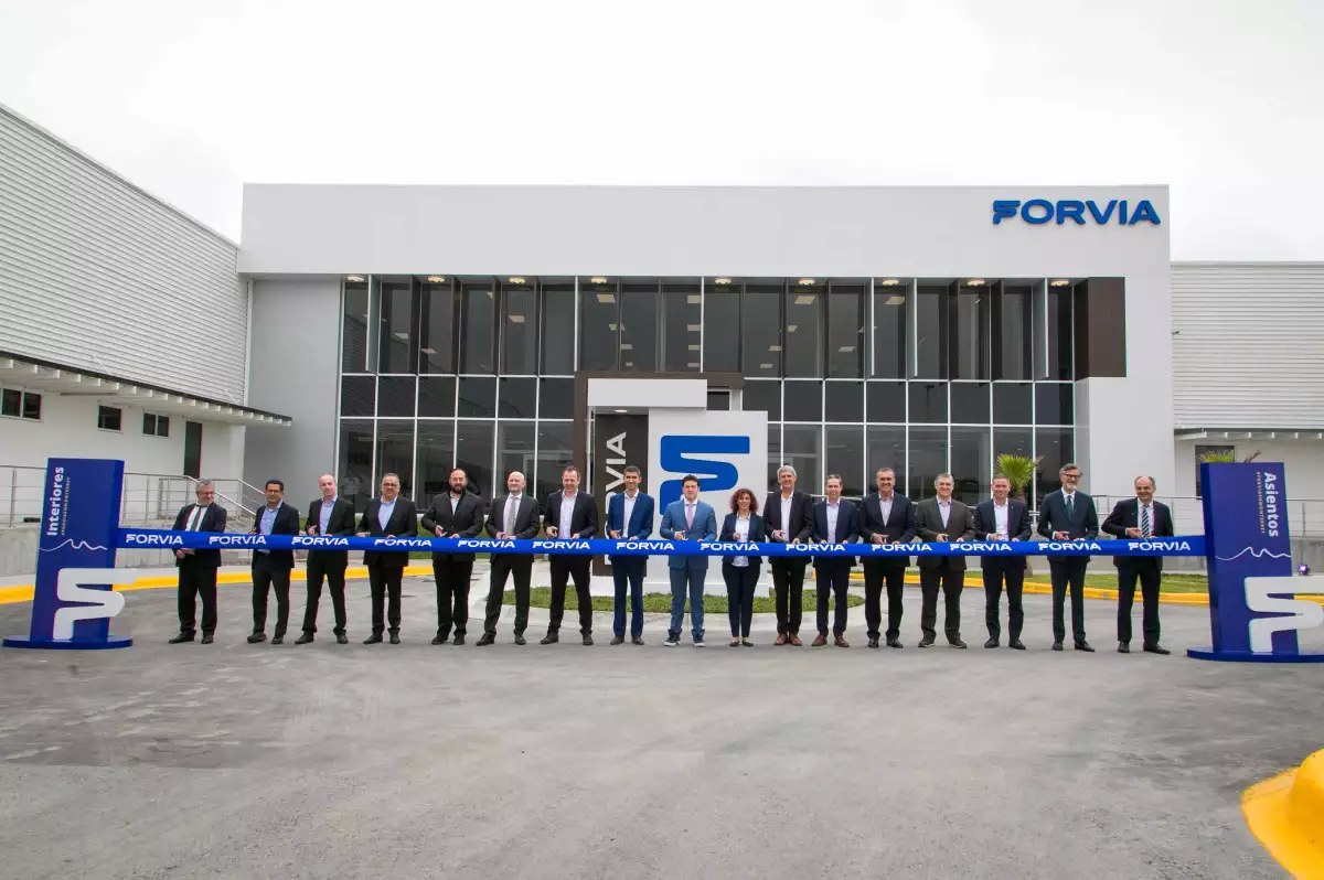 Forvia inaugura una nueva planta de autopartes enApodaca, Nuevo León ...