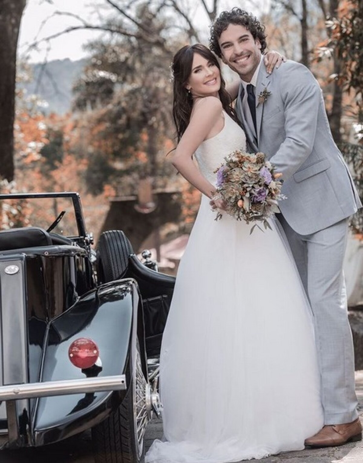 Las Primeras Fotos De La Boda De Adriana Louvier Y Guto Salas