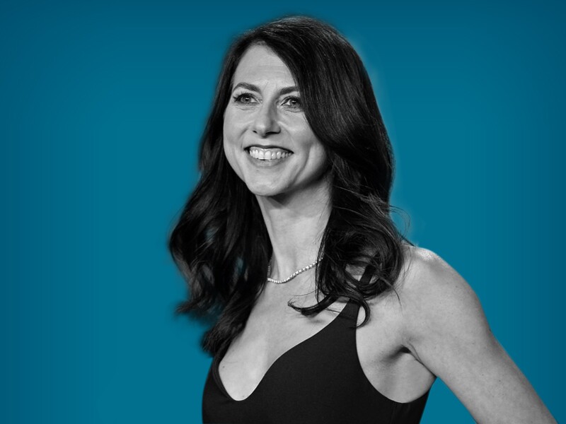 MacKenzie Bezos, un ejemplo del crucial rol de la mujer en el mundo