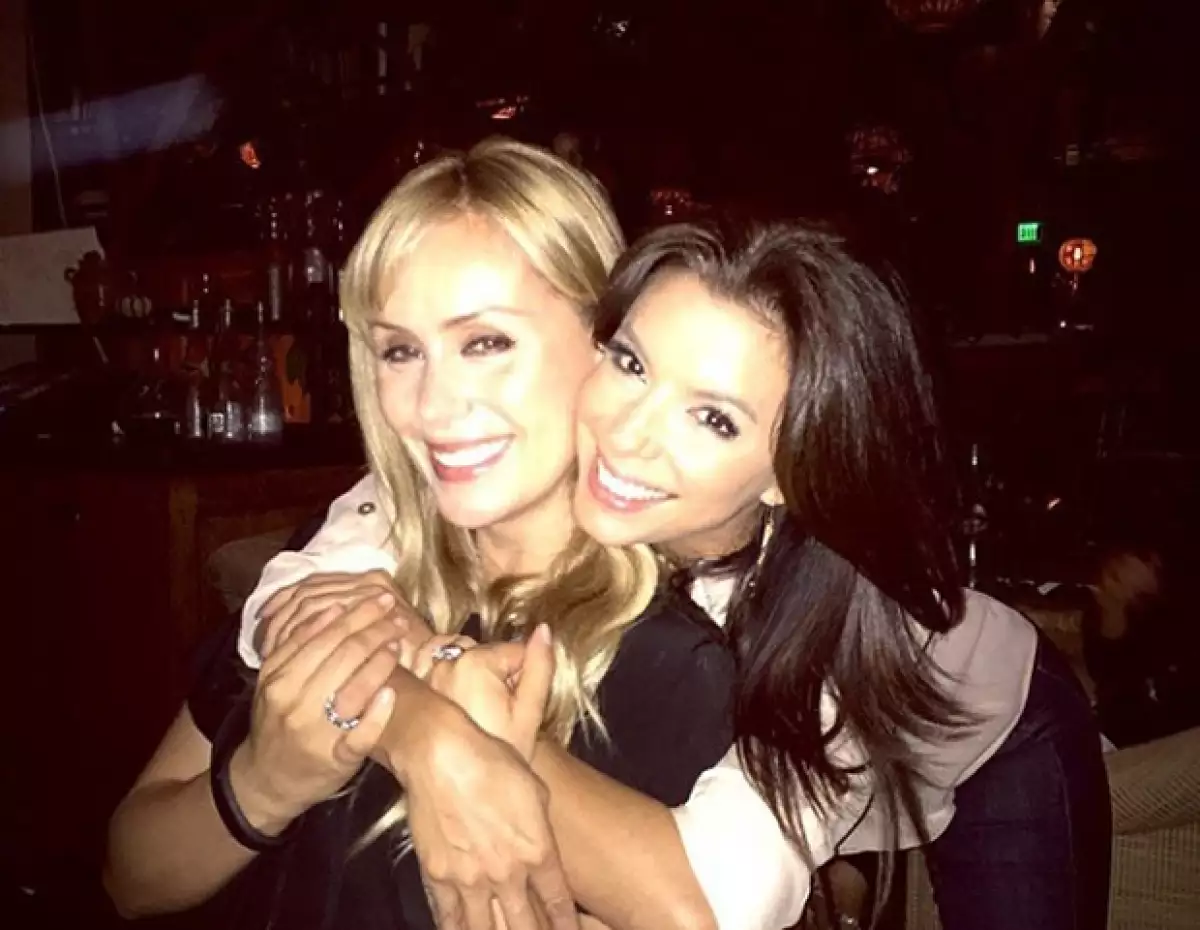 Eva Longoria presume foto con su amiga chilanga: Heidi Balvanera
