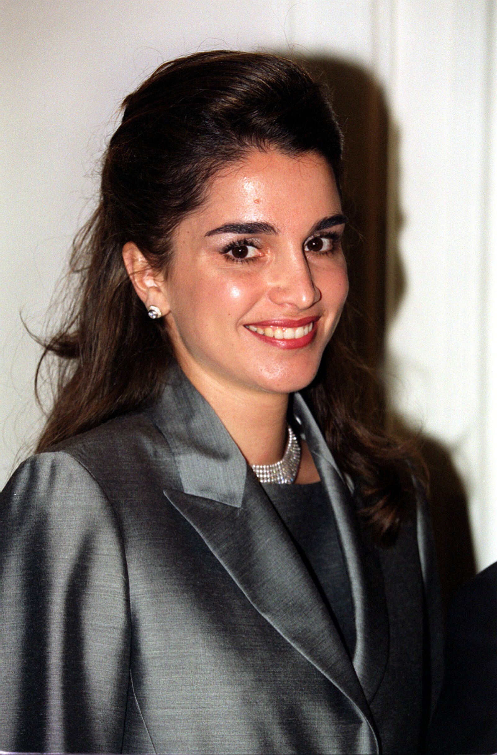 ¿Rania eres tú? La reina de Jordania sorprende con cambio en su rostro