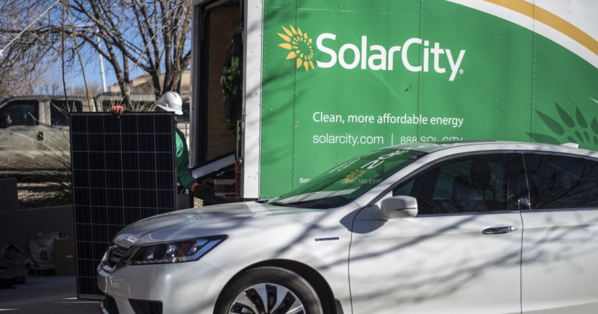 Tesla cierra la compra de SolarCity