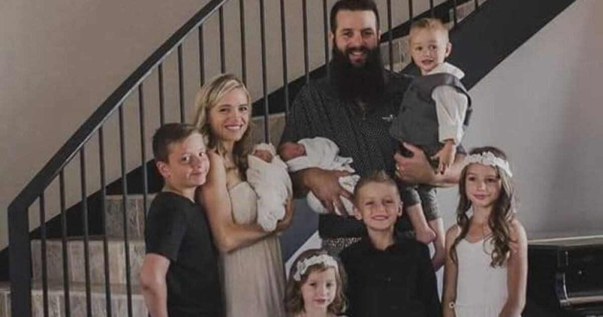 ¿Quién es la familia LeBarón y por qué están en México?