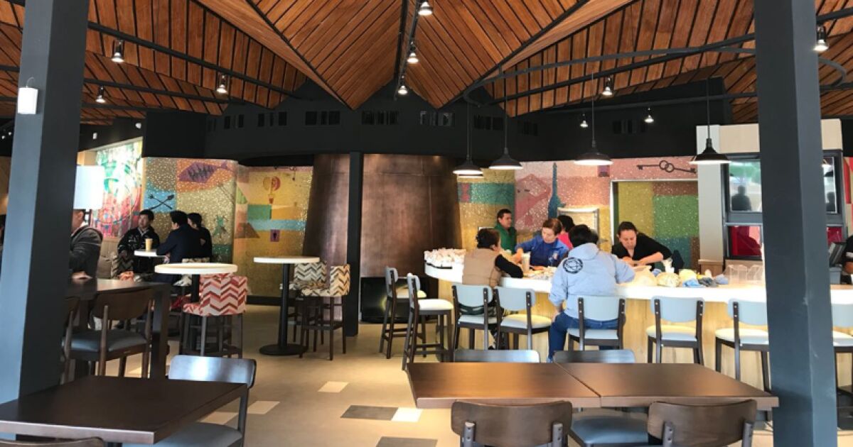 Alsea presenta avance del 21% en renovación de los restaurantes Vips