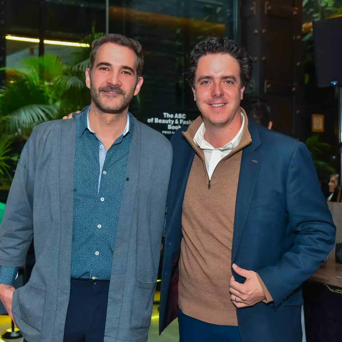 Ximena Lamadrid y Stephanie Arouesty lanzan The ABC of Beauty and Fashion.