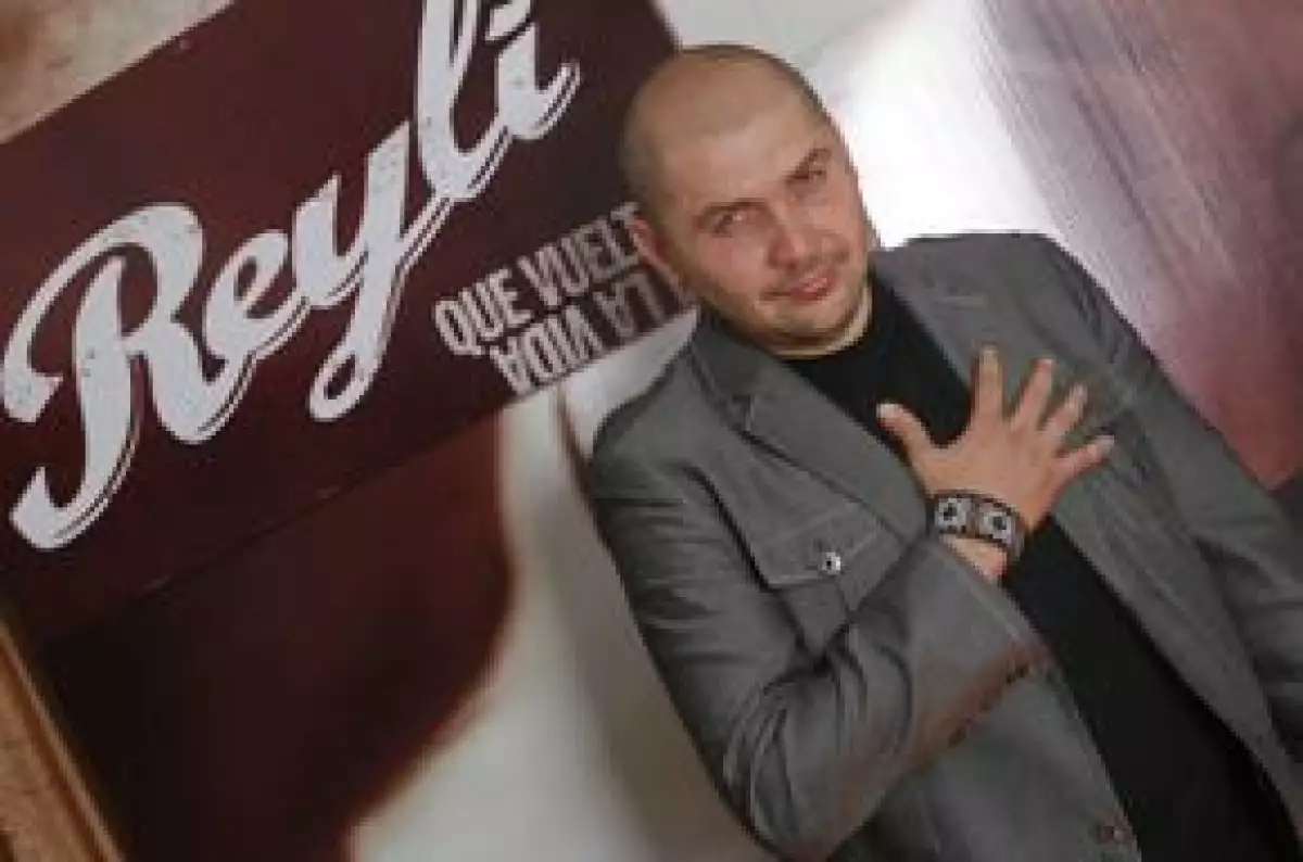 Dice Reyli que su disco tiene 'magia'