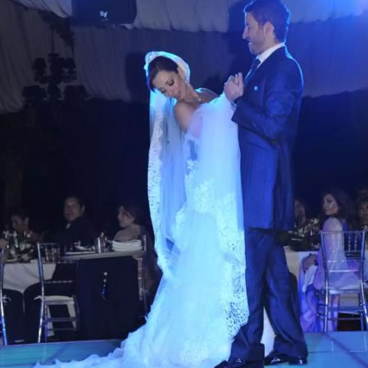 Fabiola Paredes y Víctor Hugo Naveja unen lazos