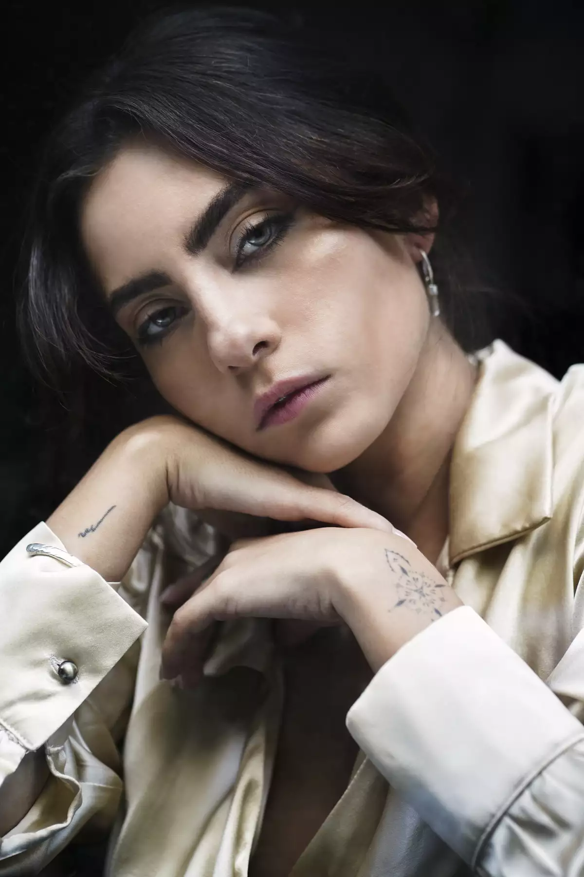 Camila Araiza, hija de Raúl Araiza, se declaró panromántica y demisexual