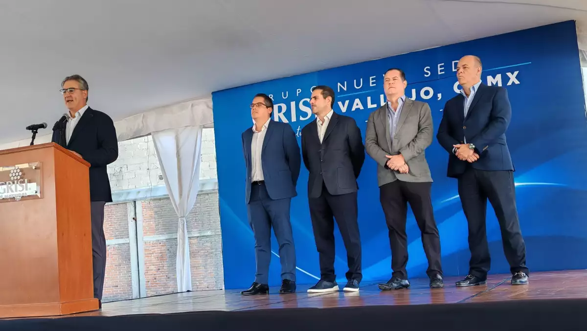 Saint-Gobain finaliza adquisición de Ovniver y ve impacto leve por Trump