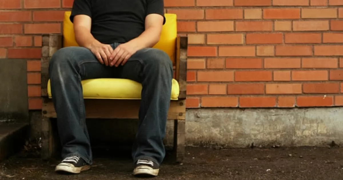 Estar sentado mucho tiempo podría matarte, aunque te ejercites