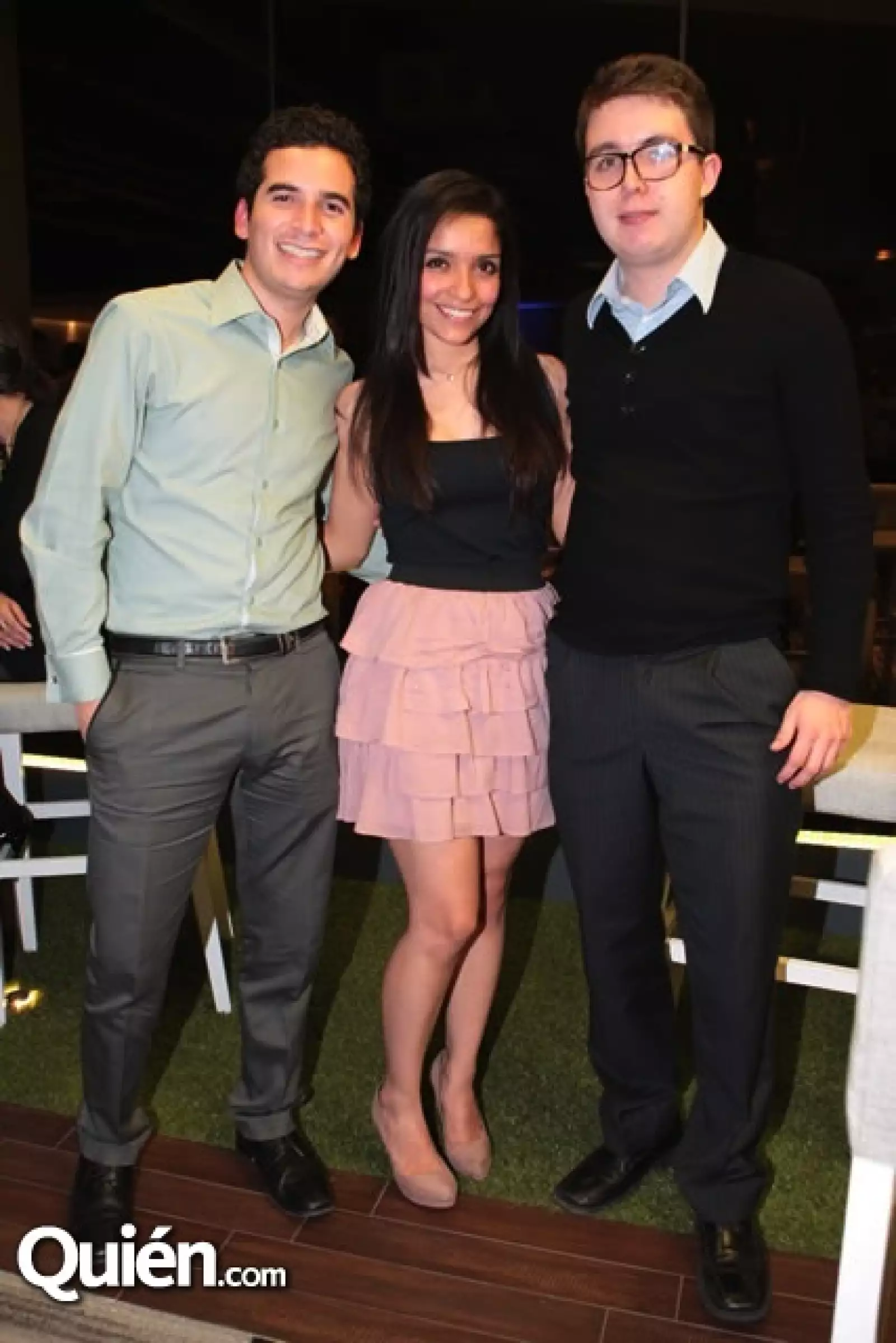 Noche de amigos y de fiesta en Terza