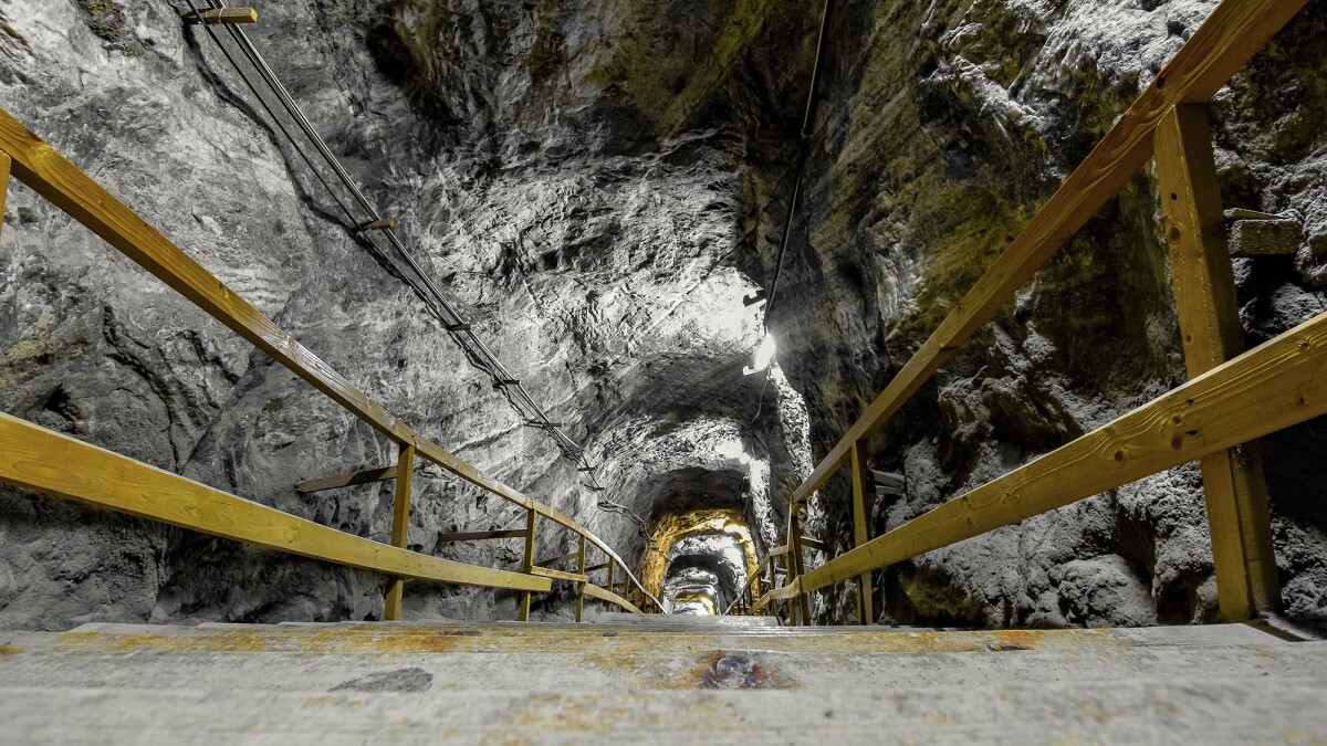 Peñoles, con año récord en la producción en oro y plata