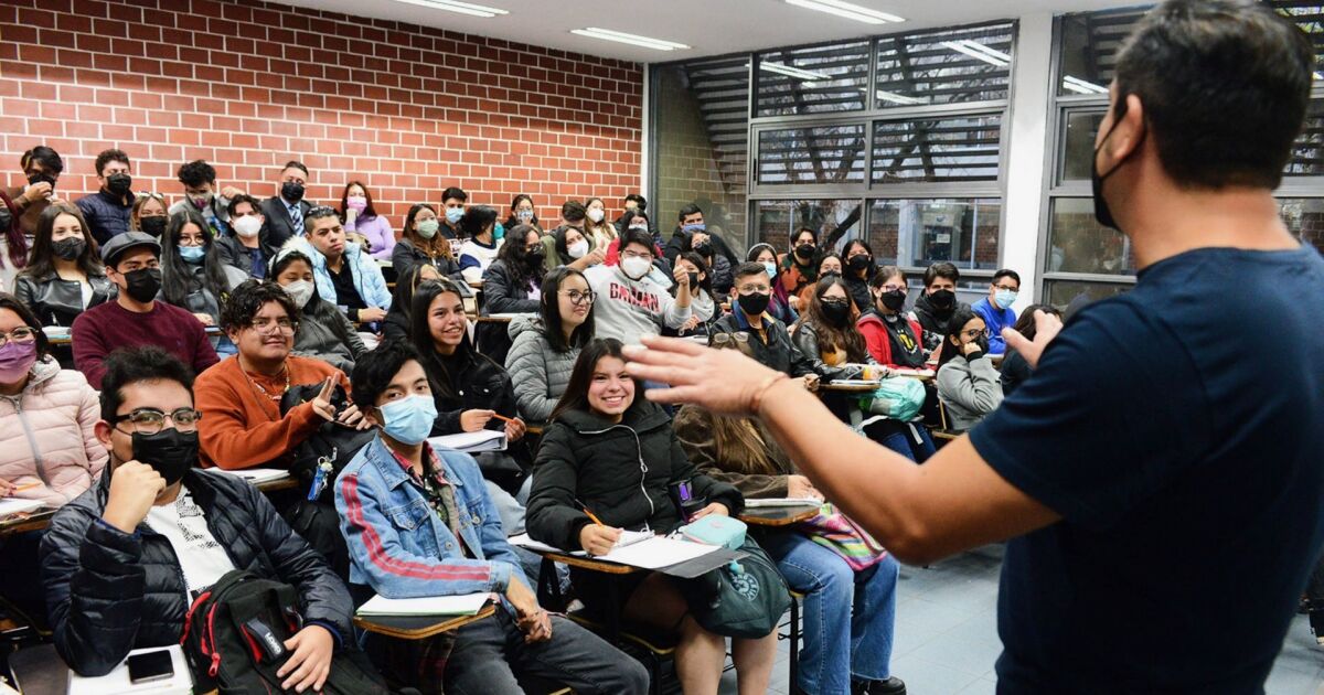 Calendario UNAM 2023-2024: inicio de clases, puentes y vacaciones
