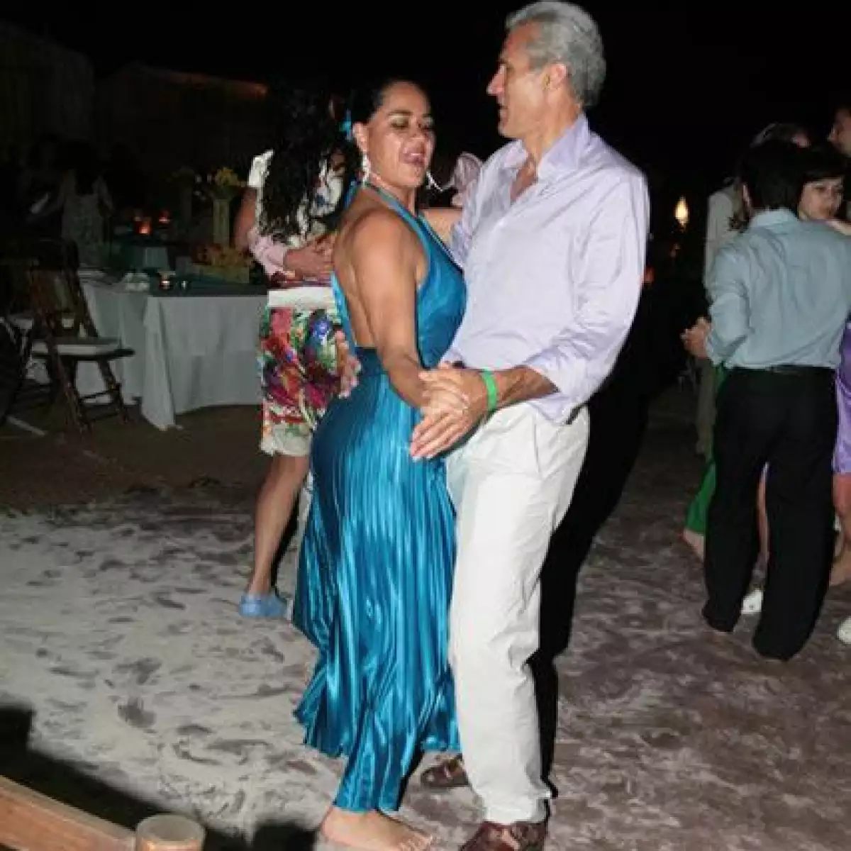 Alexa Damián y Ben Melkman se casaron en la Riviera Maya