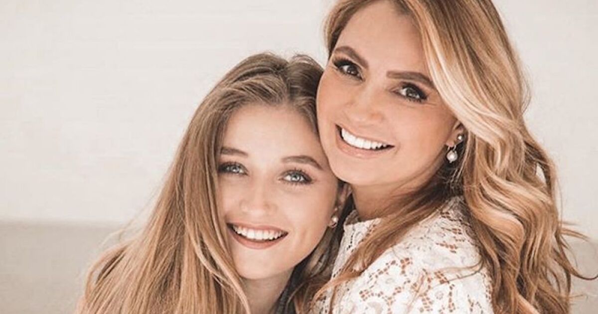 Fernanda, hija de Angélica Rivera y "El Güero" Castro, debuta como cantante