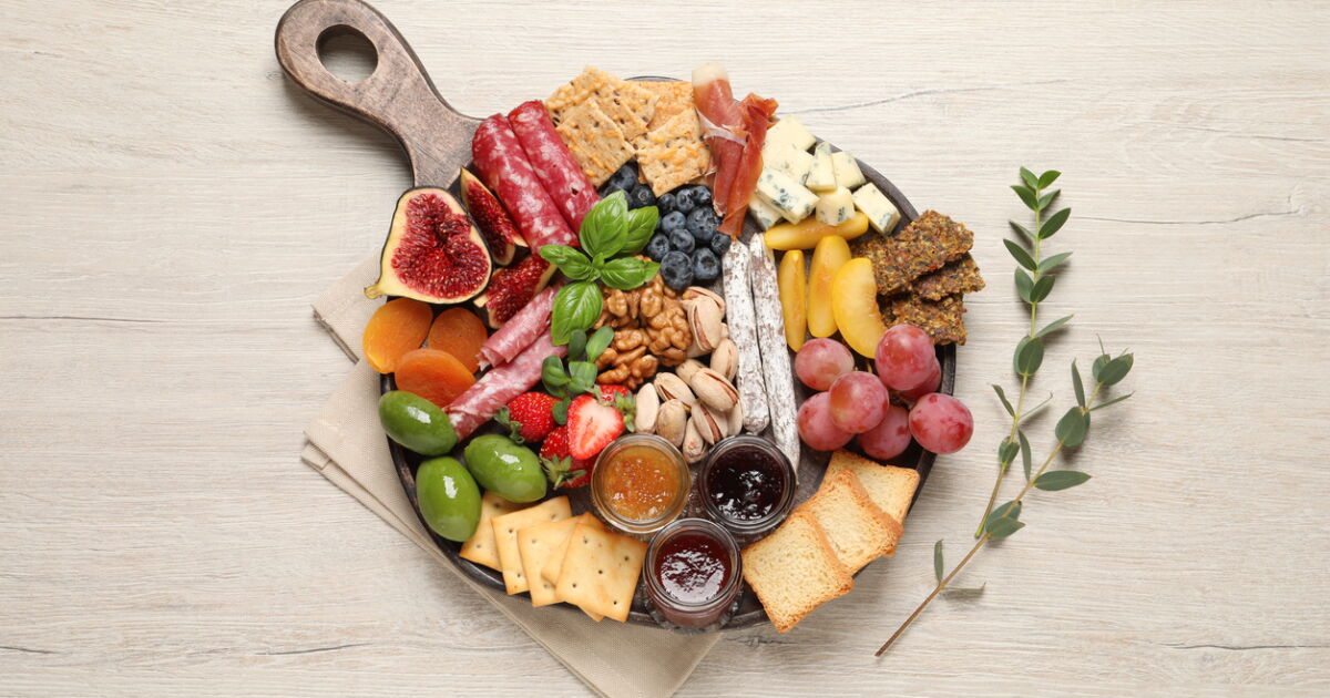 4 tablas de charcutería perfectas para reuniones ¡te van a encantar!