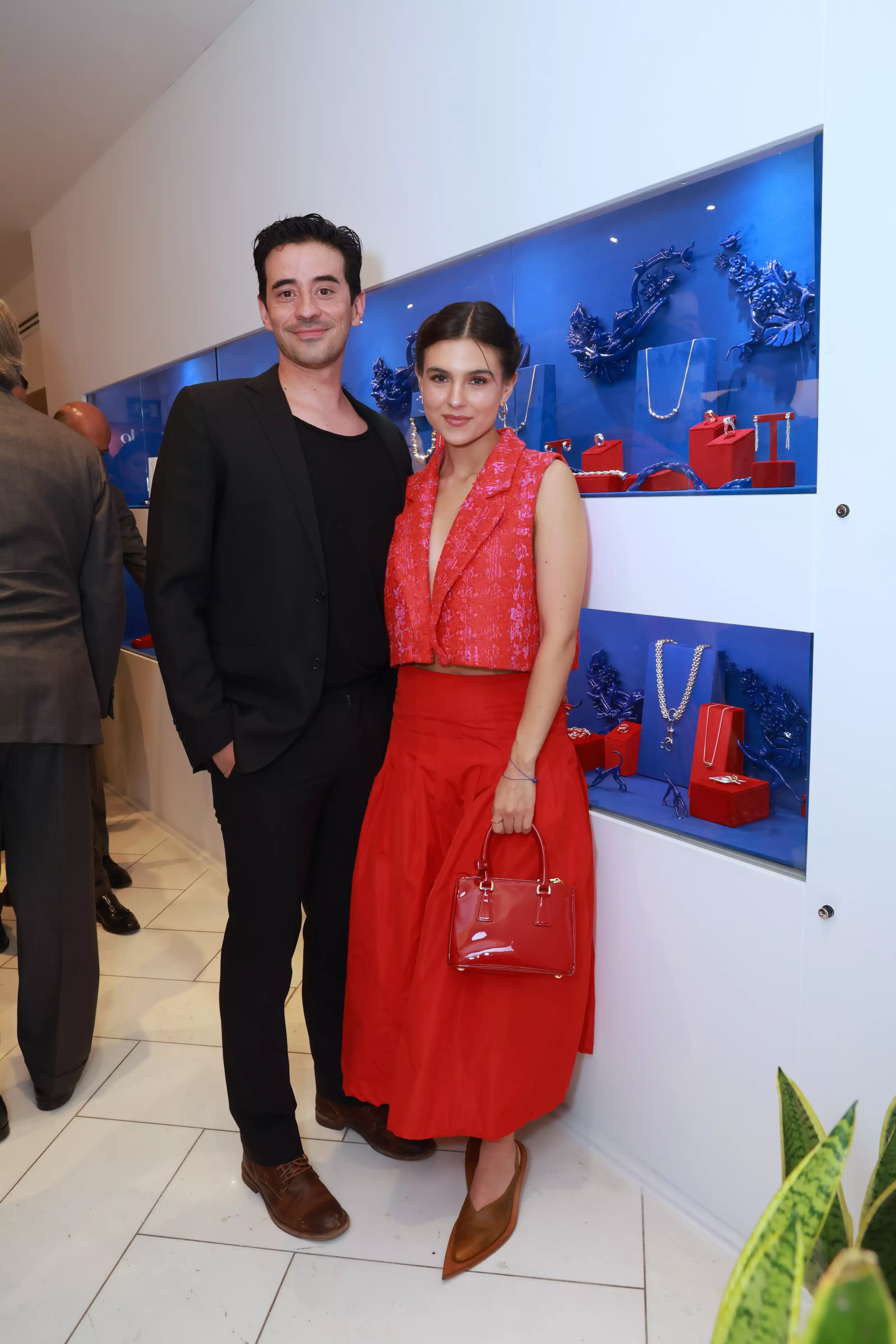 Comex pintó de Azul Colonial -784 el emblemático edificio en Masaryk