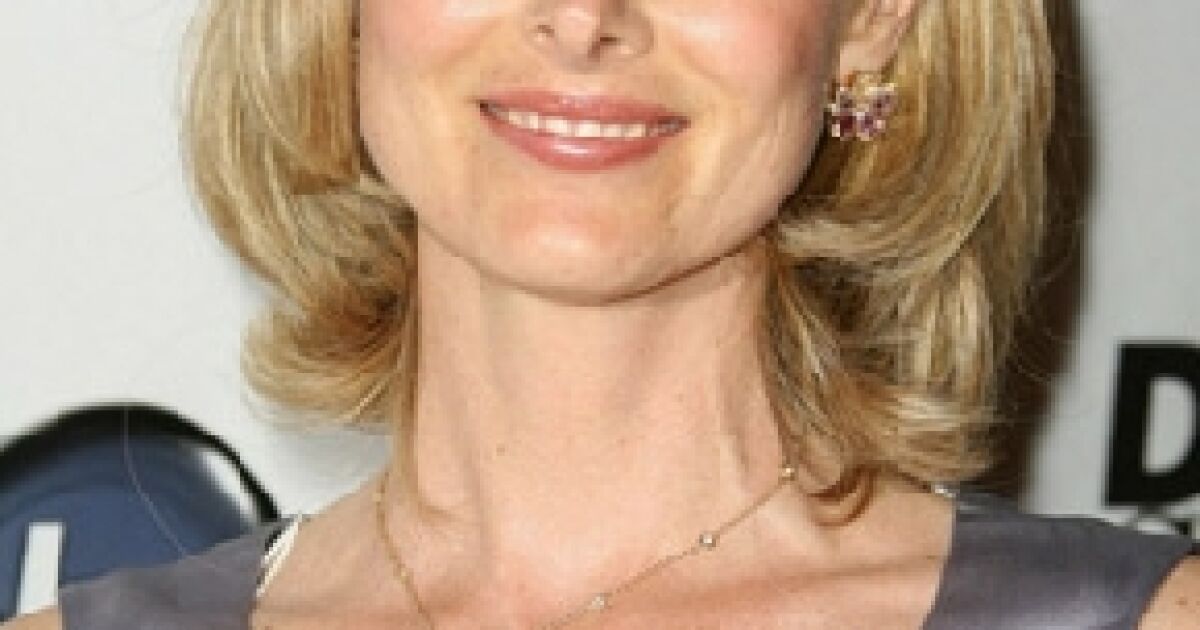 Chynna Phillips entra a rehabilitación por ansiedad