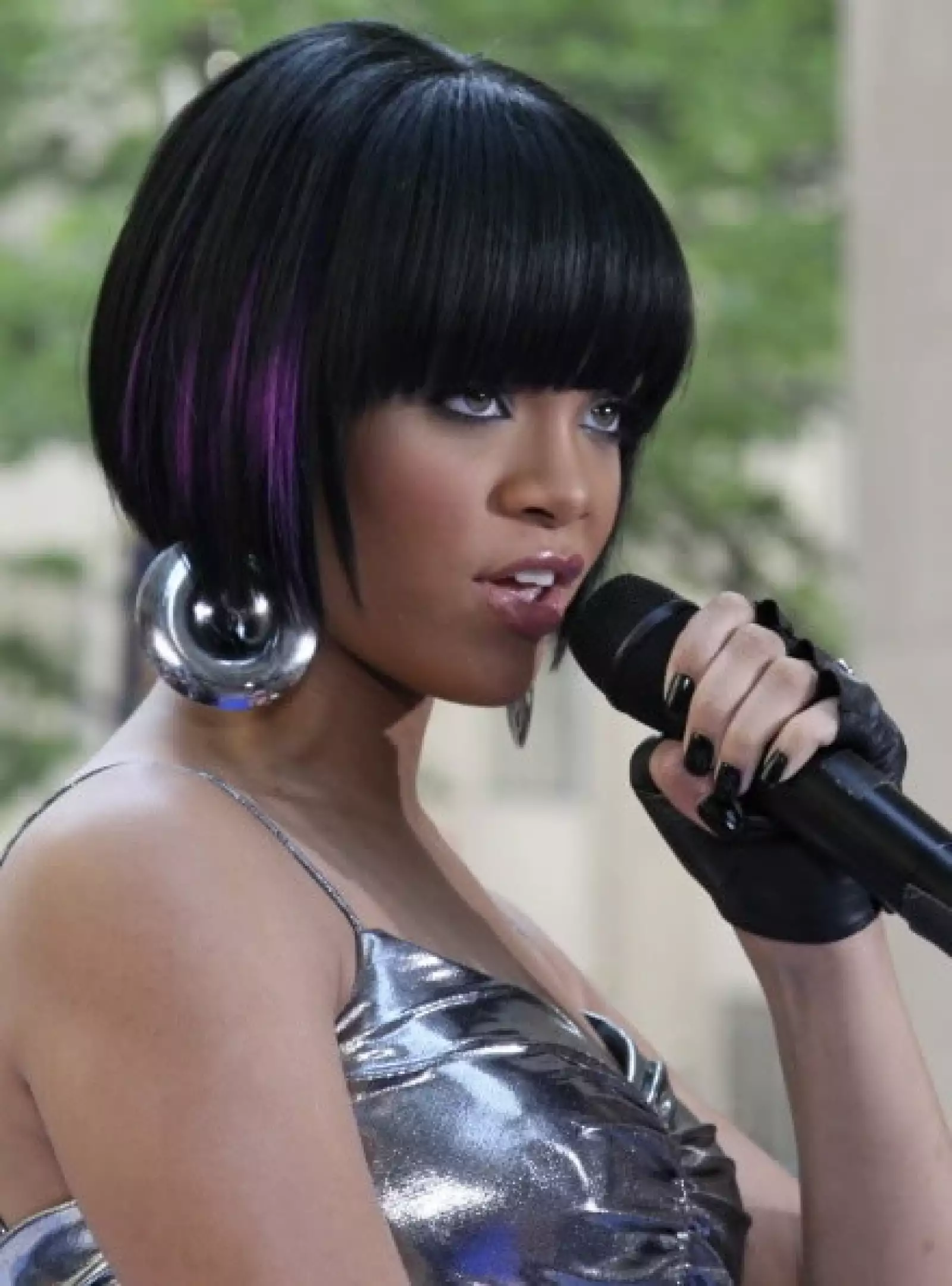 El cambiante estilo de Rihanna en su pelo