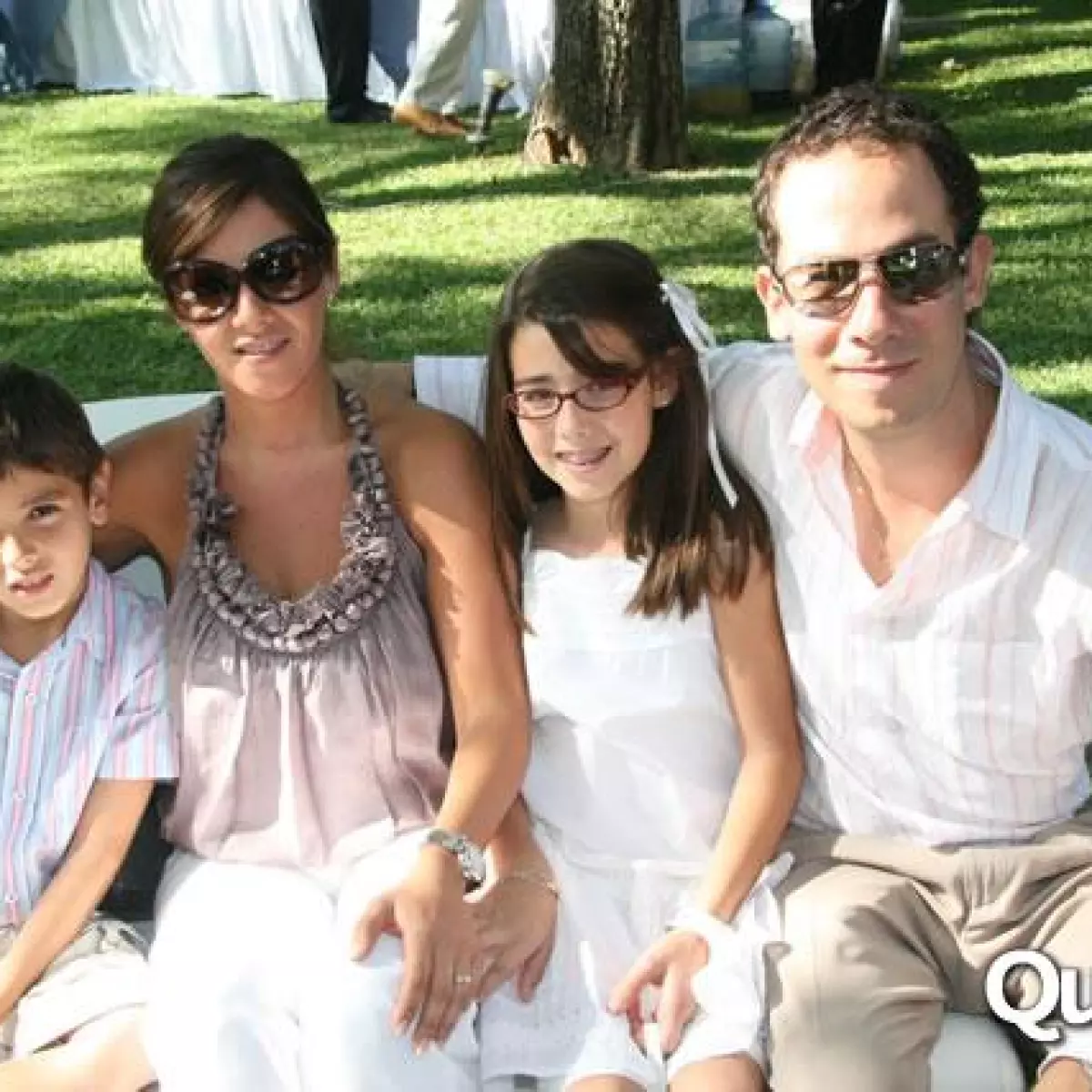 Ricardo y Alina Estrada bautizan a su hijo