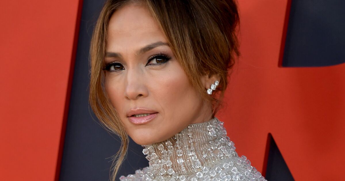 Jennifer Lopez recibe críticas tras lanzar bebida alcohólica