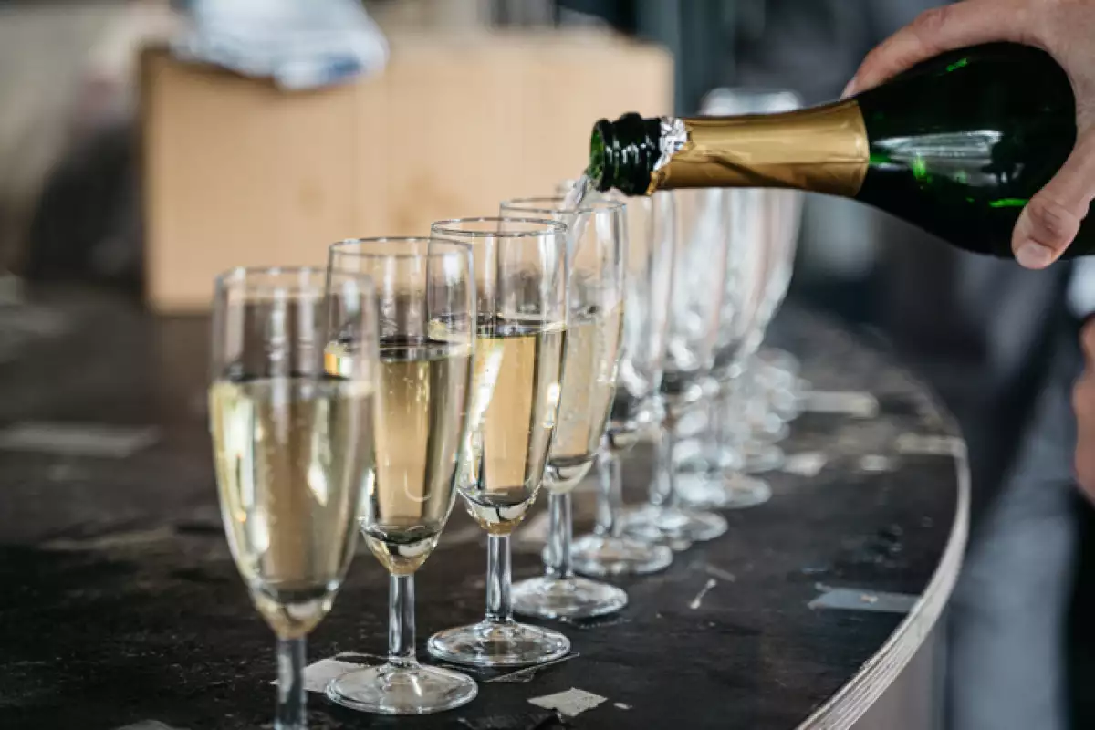 Conoce la historia y el origen del champagne