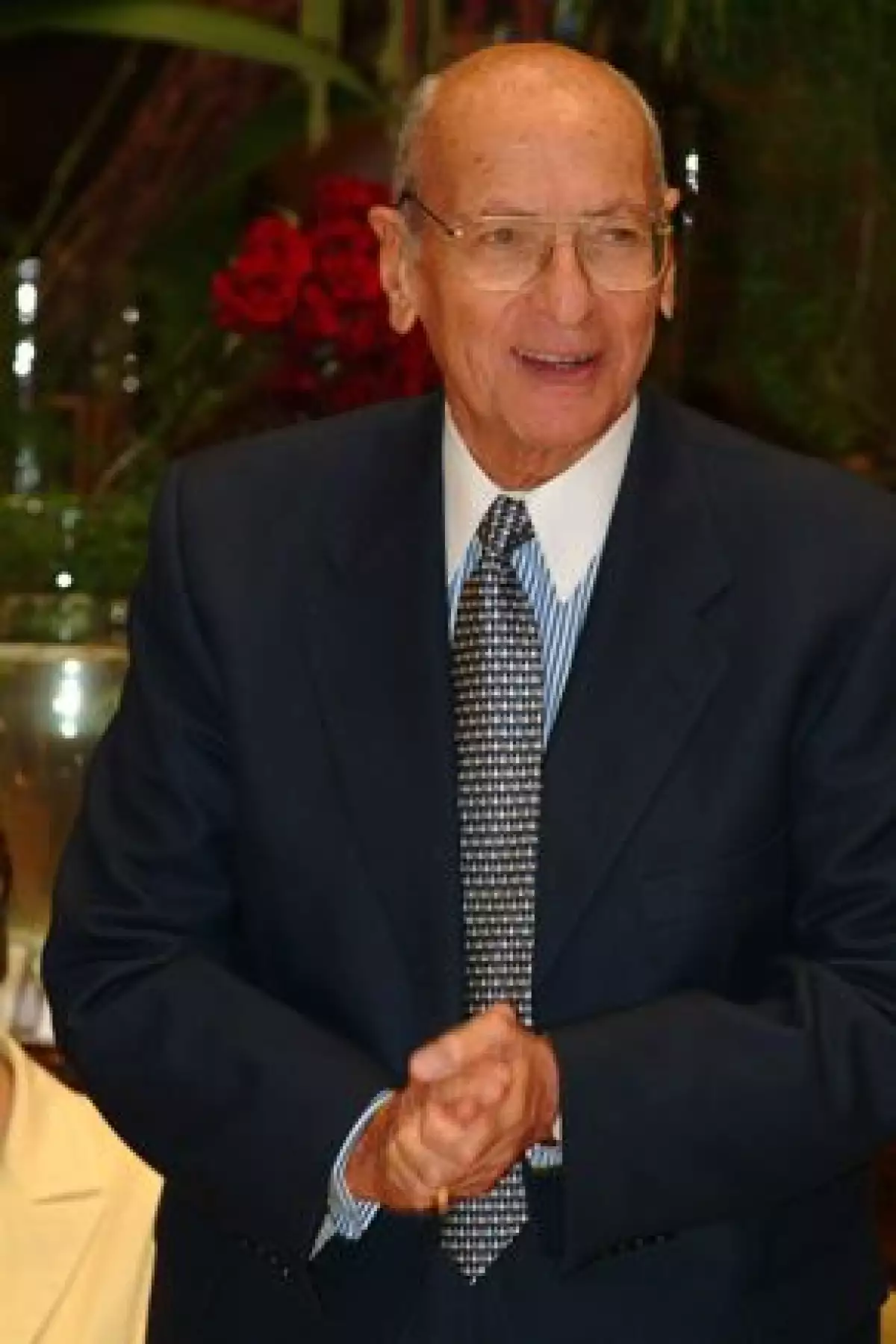 Pelean en tribunales herencia de Isaac Saba