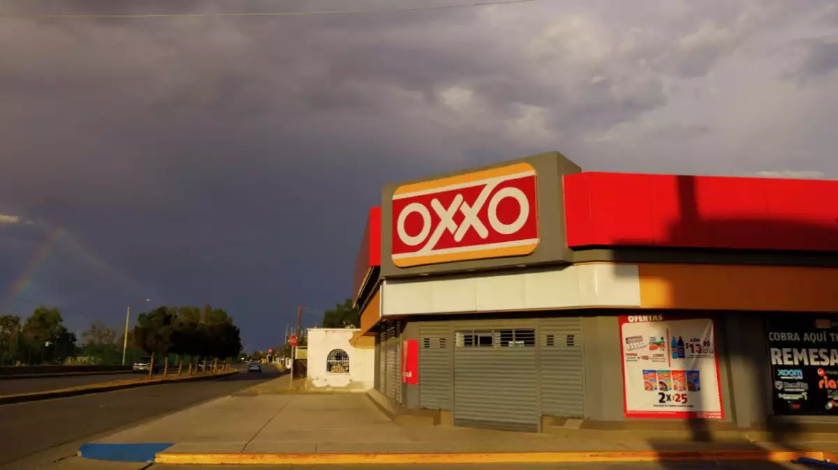 Femsa alista la expansión de las tiendas Oxxo hacia Estados Unidos