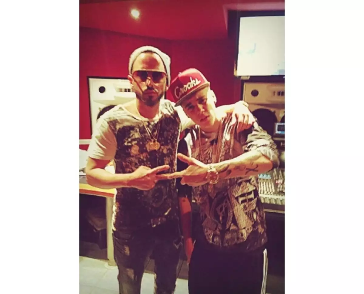 Yandel y Justin Bieber, juntos en el estudio, ¿Por...?
