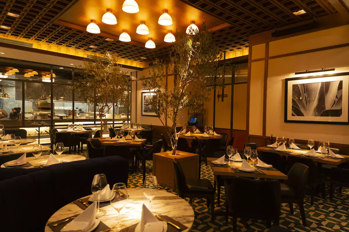 Mochomos Arcos Bosques: Saborea la reinterpretación de la comida sonorense