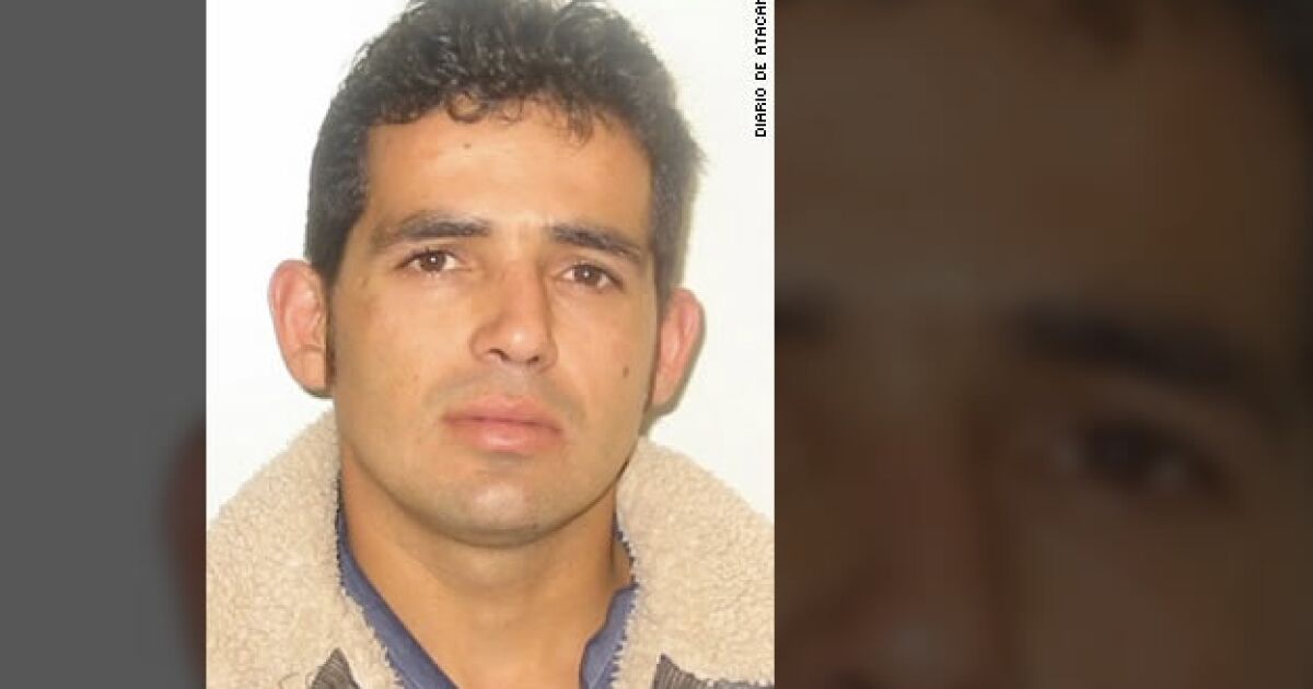 Álex Vega completa la primera decena de mineros rescatados; faltan 23