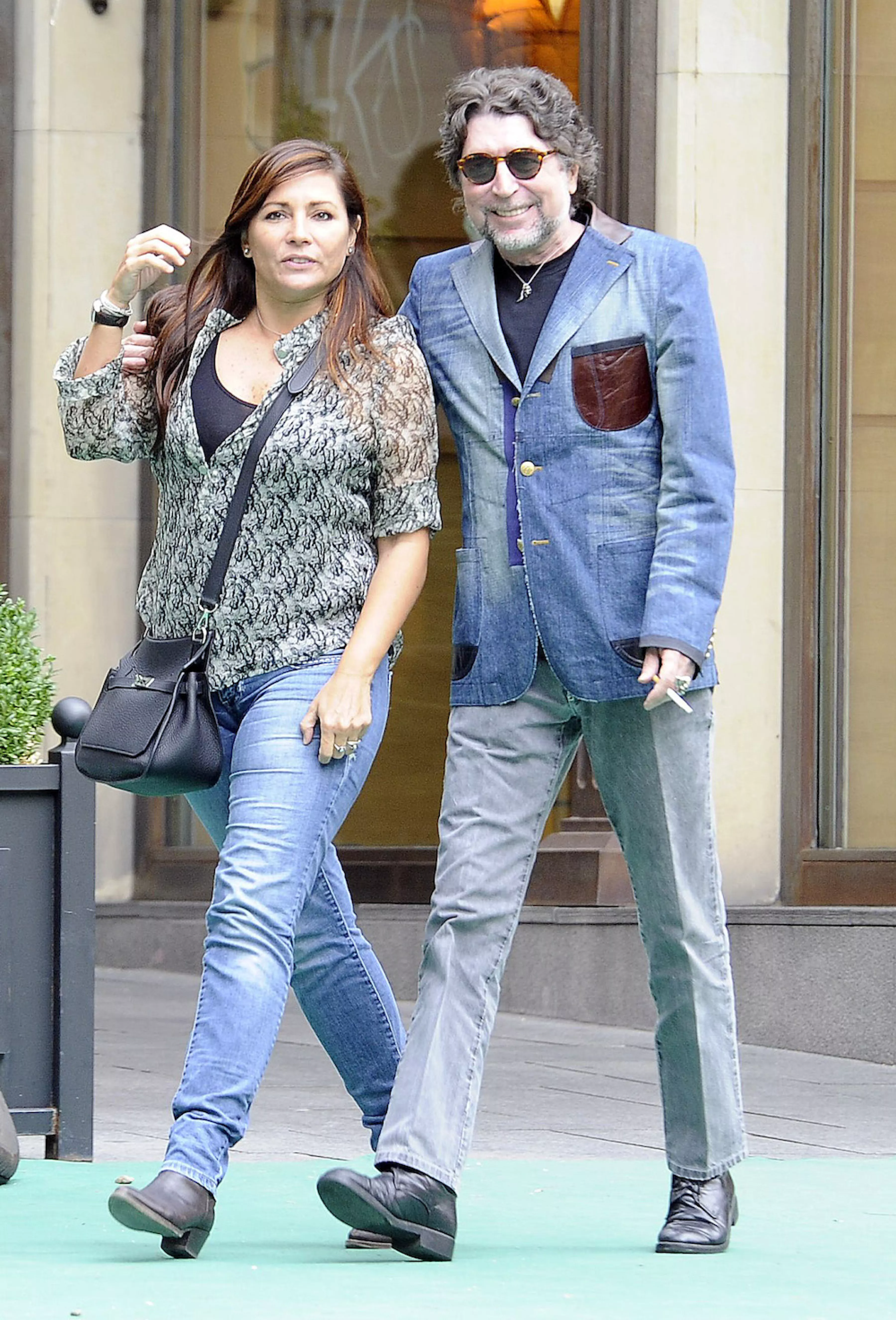 Joaquín Sabina se casa en secreto con su musa, Jimena Colorado