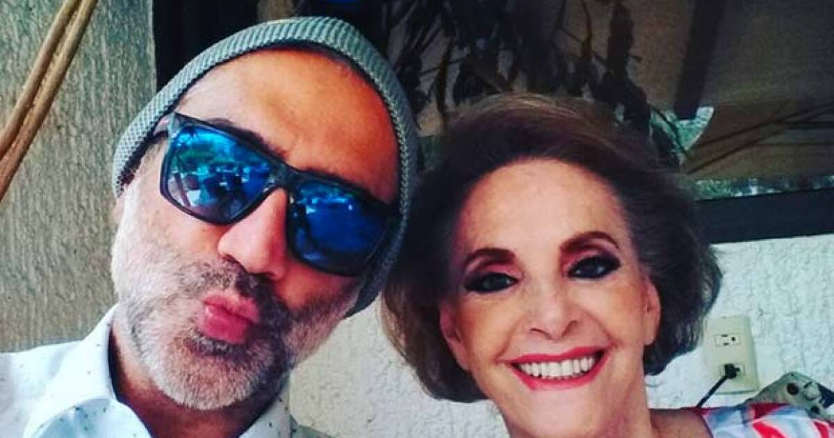 Alejandro Fernández publicó un especial mensaje para su mamá, ¿y eso?