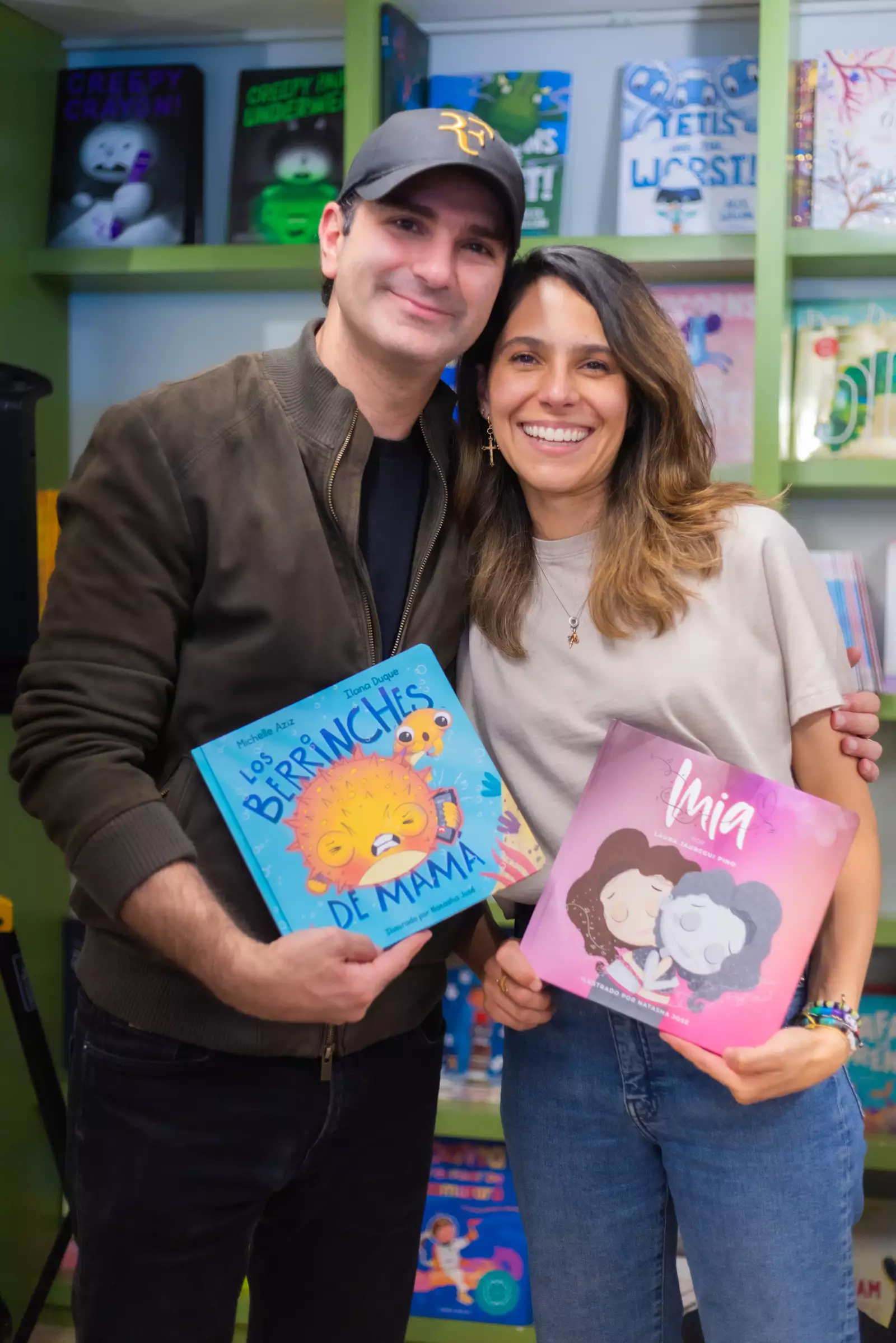 Laura Jáuregui presenta MIA, su primer libro sobre la vida a través de ...