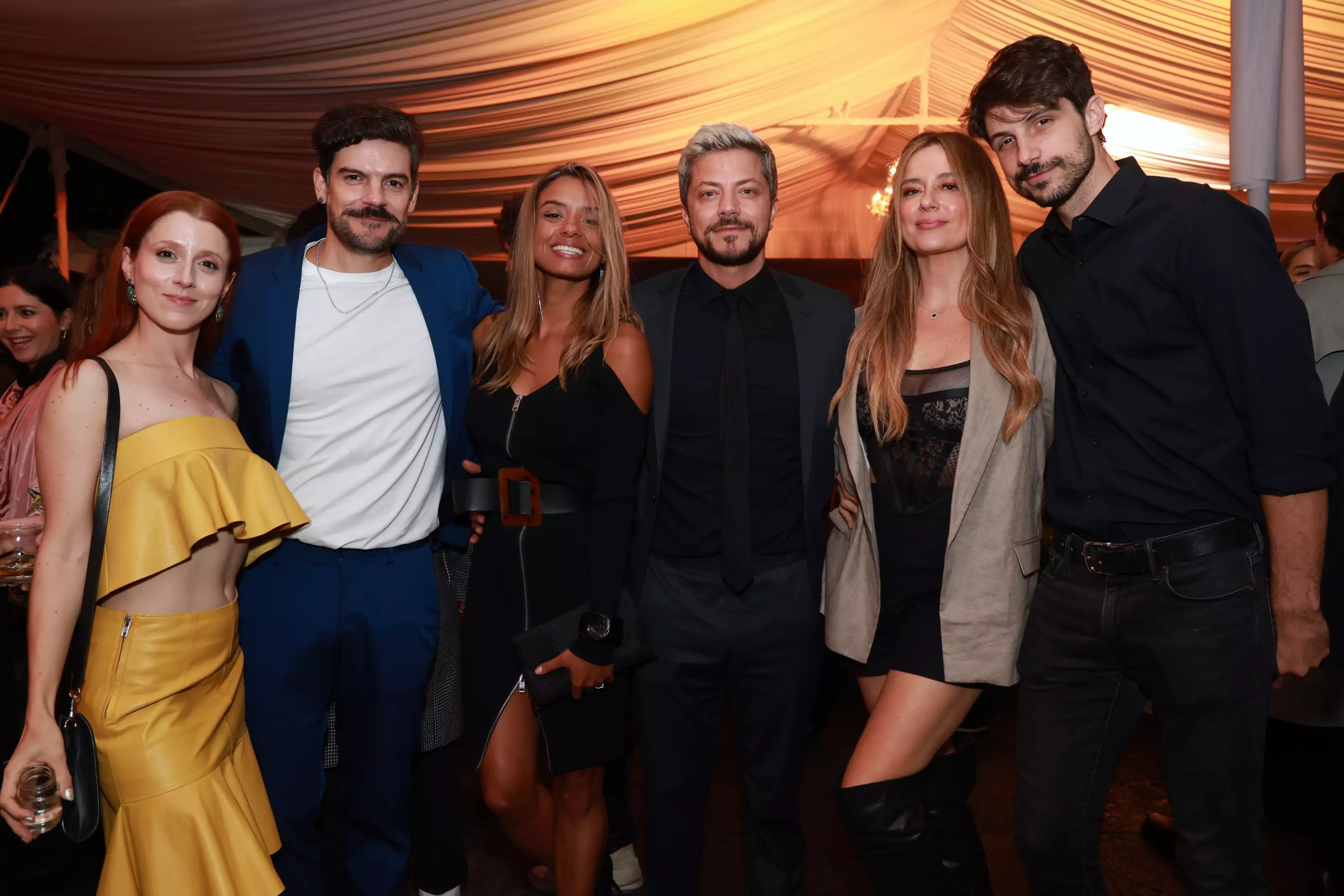Humberto Zurita y Stephanie Salas en la fiesta de la serie Mala Fortuna