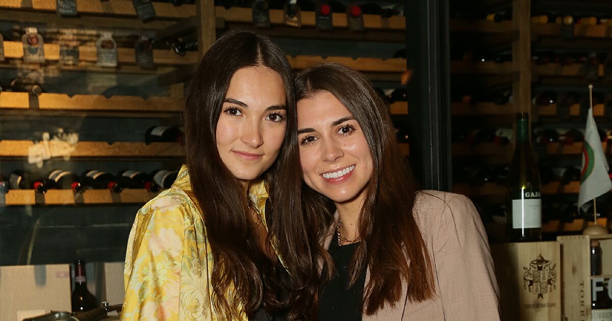 María Mina y Sofía Hanhausen en la degustación de Pavito en Forneria el Becco