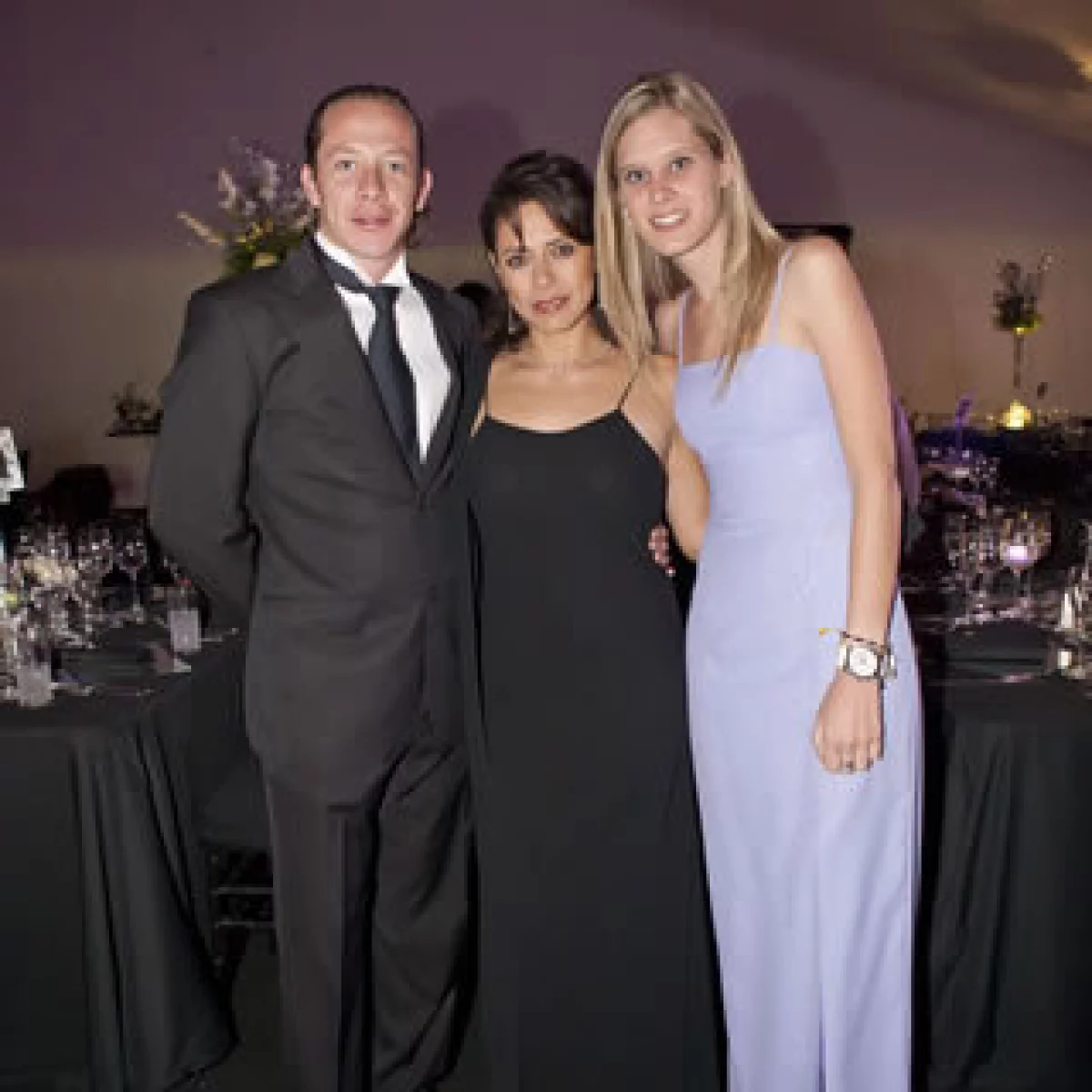 Unen sus vidas Mónica Argüelles y Alejandro Negrete