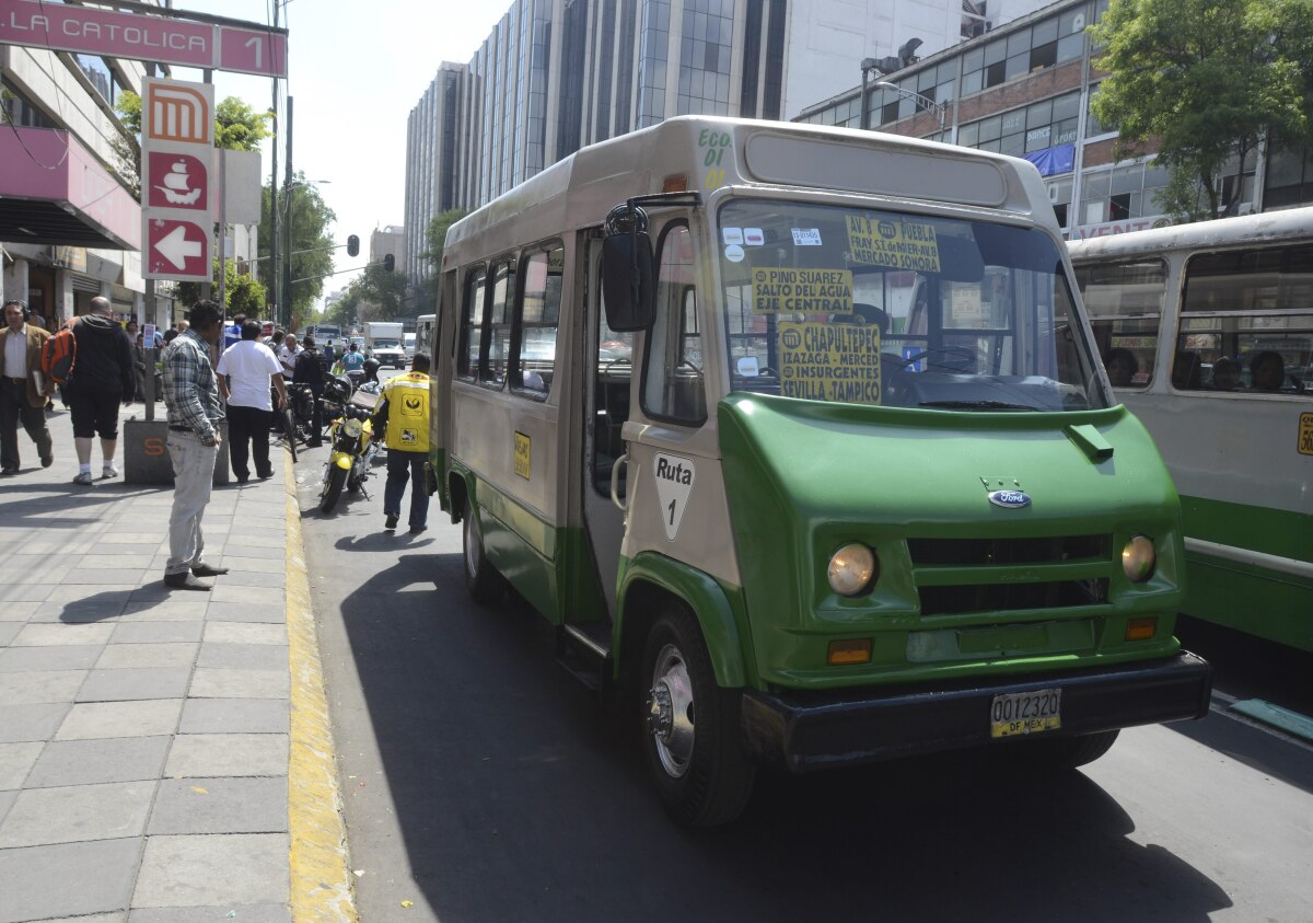 Tarifas de micros y combis suben este jueves en la CDMX