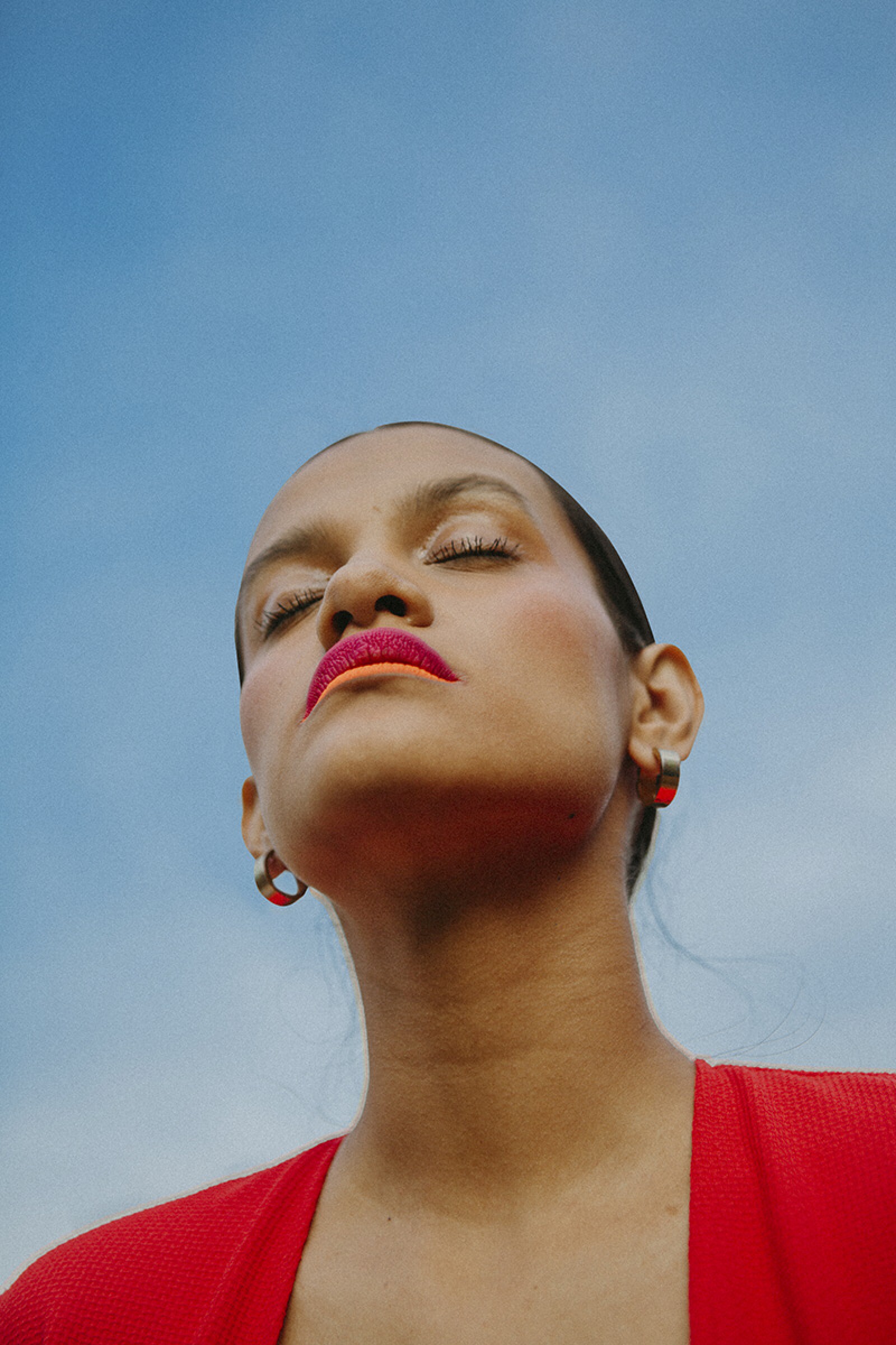 Ishbel Bautista nos enseña cómo lograr el maquillaje lleno de color