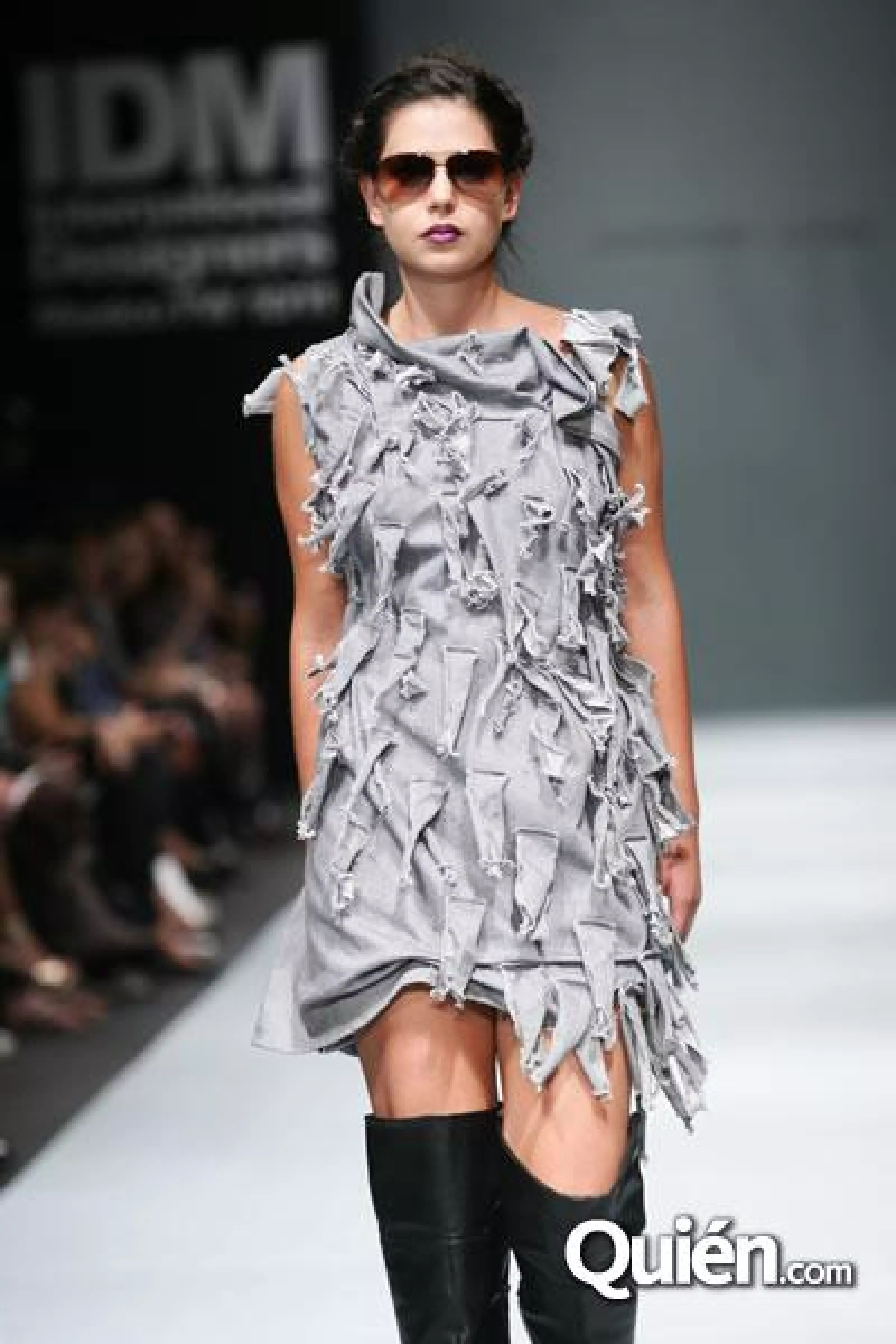 Alessandro Alviani de-construction