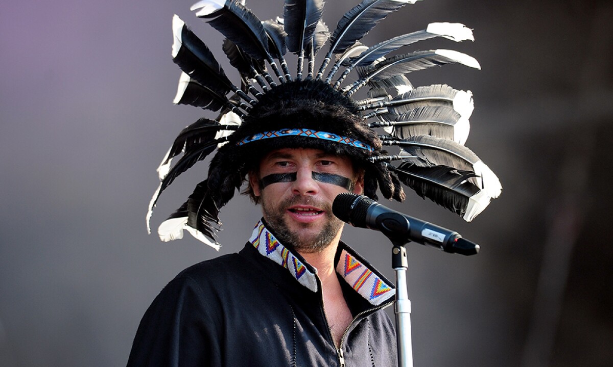 10 canciones que siempre sonarán en un concierto de Jamiroquai