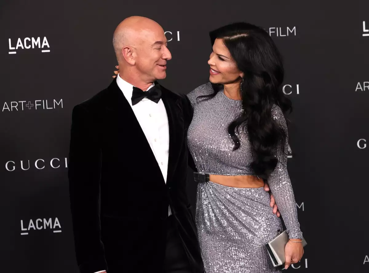 Señalan fake news sobre la boda de Jeff Bezos y Lauren Sanchez en Venecia