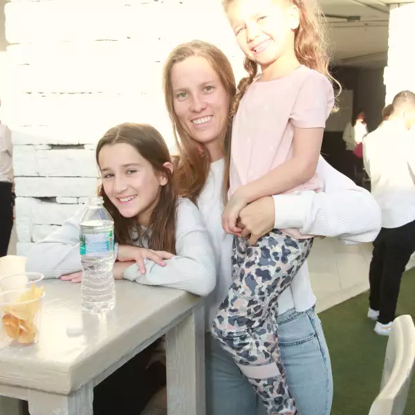 Jaquelin Kalach inaugura un nuevo plantel de NIA School