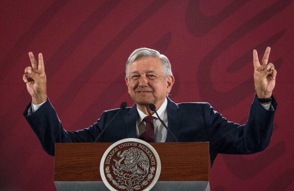 AMLO, entre los presidentes mejor evaluados