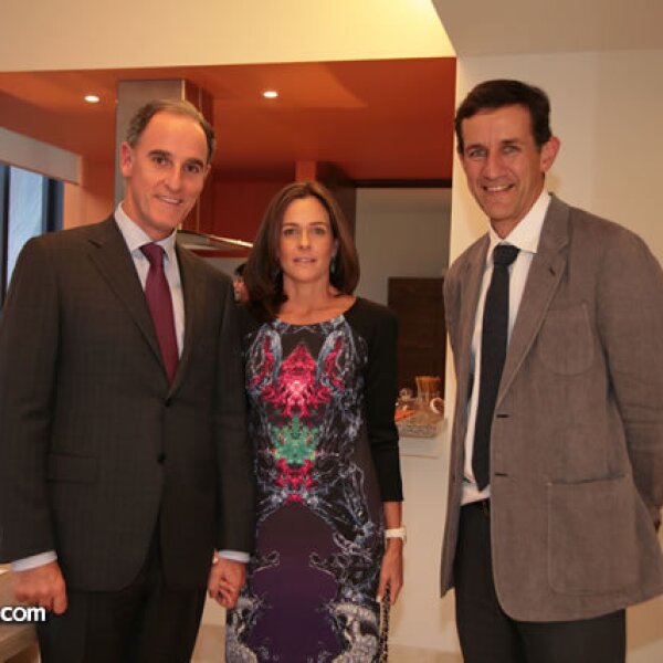 Familias Losada y Legorreta inauguran Showroom Miyana