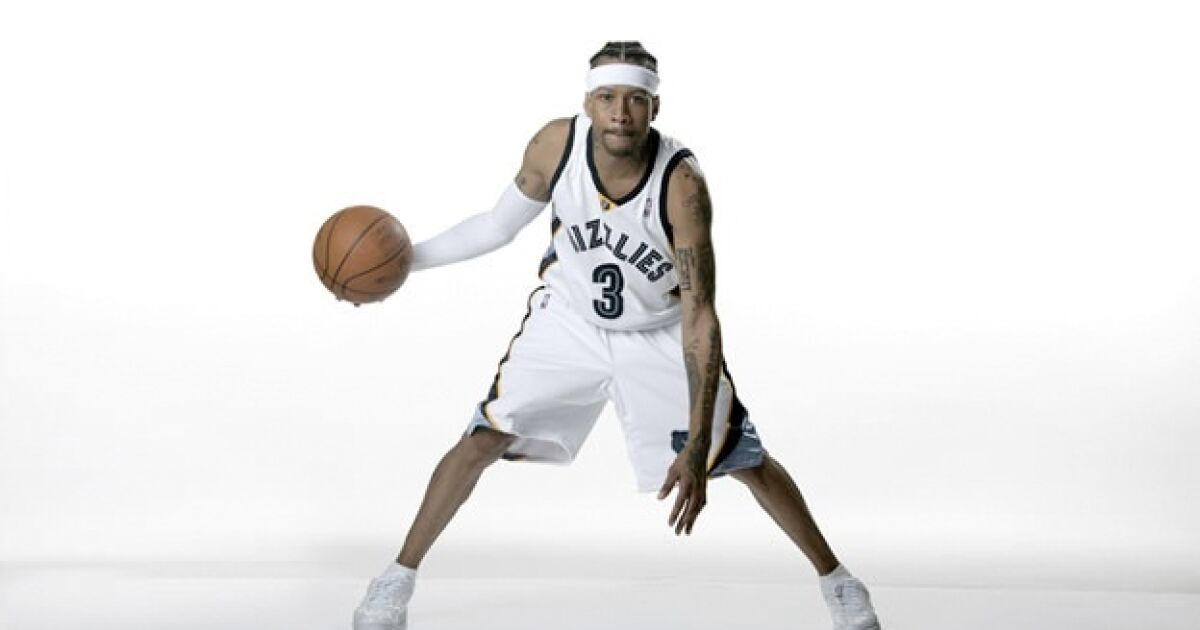El basquetbolista Allen Iverson podría firmar con un equipo turco